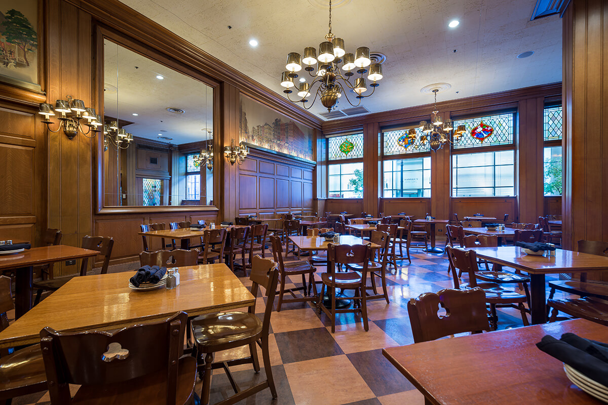 Private Dining | The Berghoff