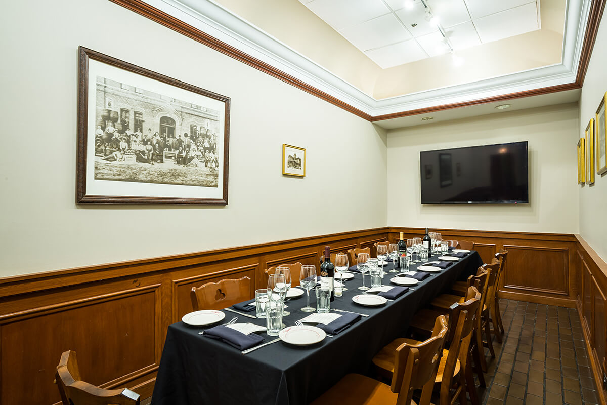 Private Dining: Plan Your Events at The Berghoff Chicago